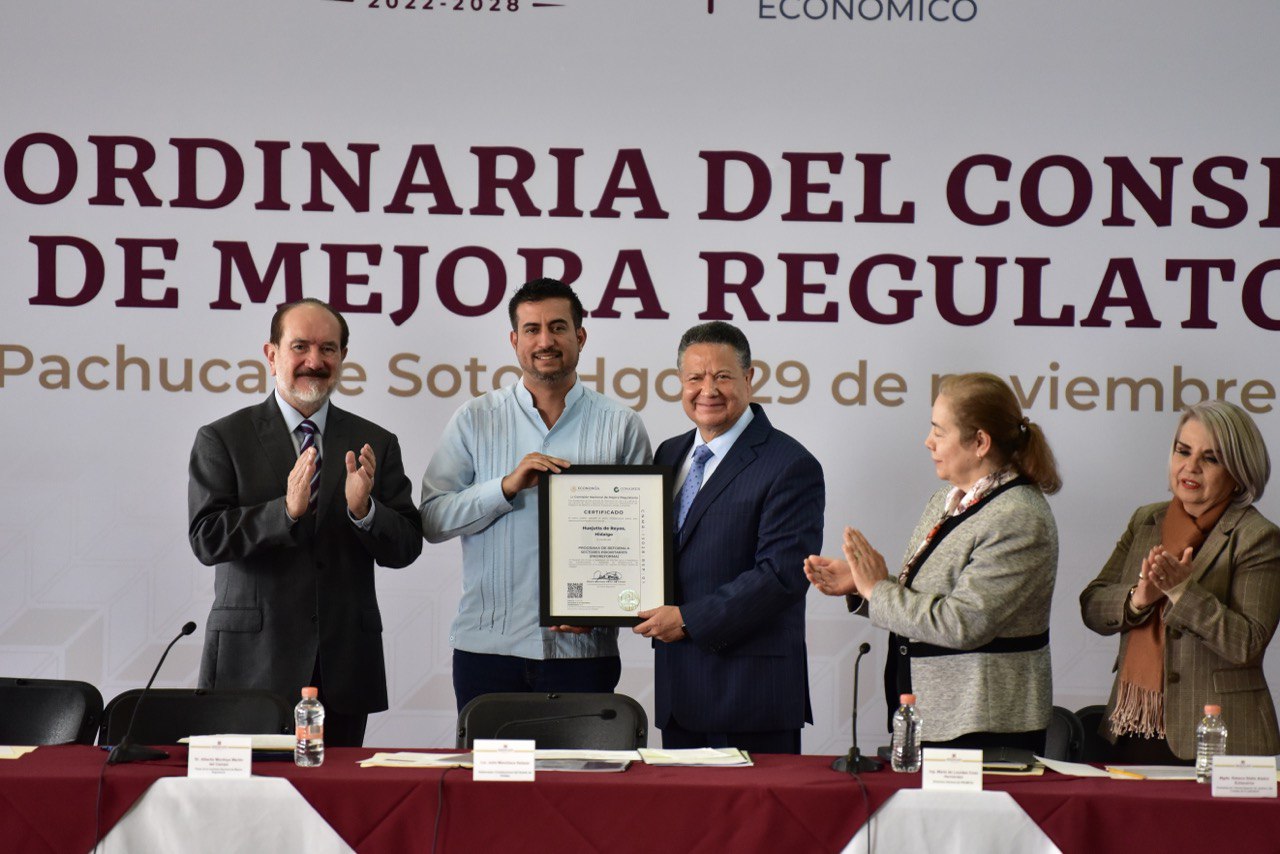 La simplificación de trámites combatirá la corrupción: Menchaca