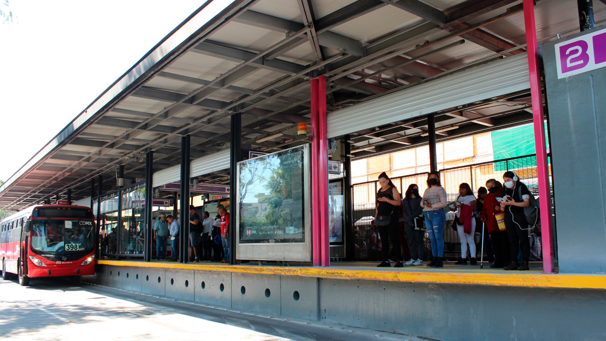Amplía Metrobus estación Tacubaya